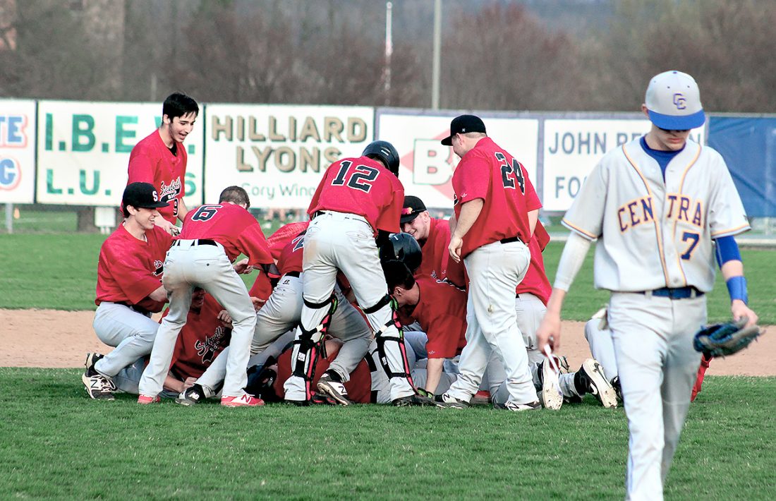 Big Red’s improbable comeback | News, Sports, Jobs - The Herald Star